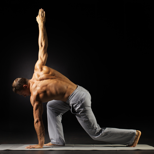 Five Best Yoga Poses for Bodybuilders